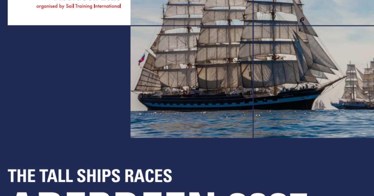 ABERDEEN'S LANDMARK GIANT LETTERS ARRIVE IN THE CASTLEGATE